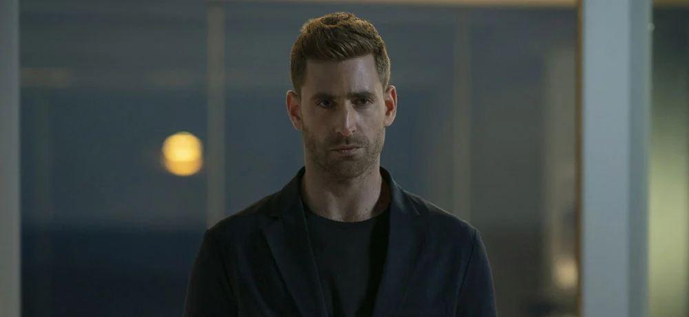 Oliver Jackson-Cohen Cast as Blumhouse's Invisible Man