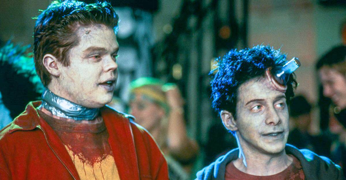 Possessed Hand Horror-Comedy 'Idle Hands' Gets Collector's Edition Blu-Ray