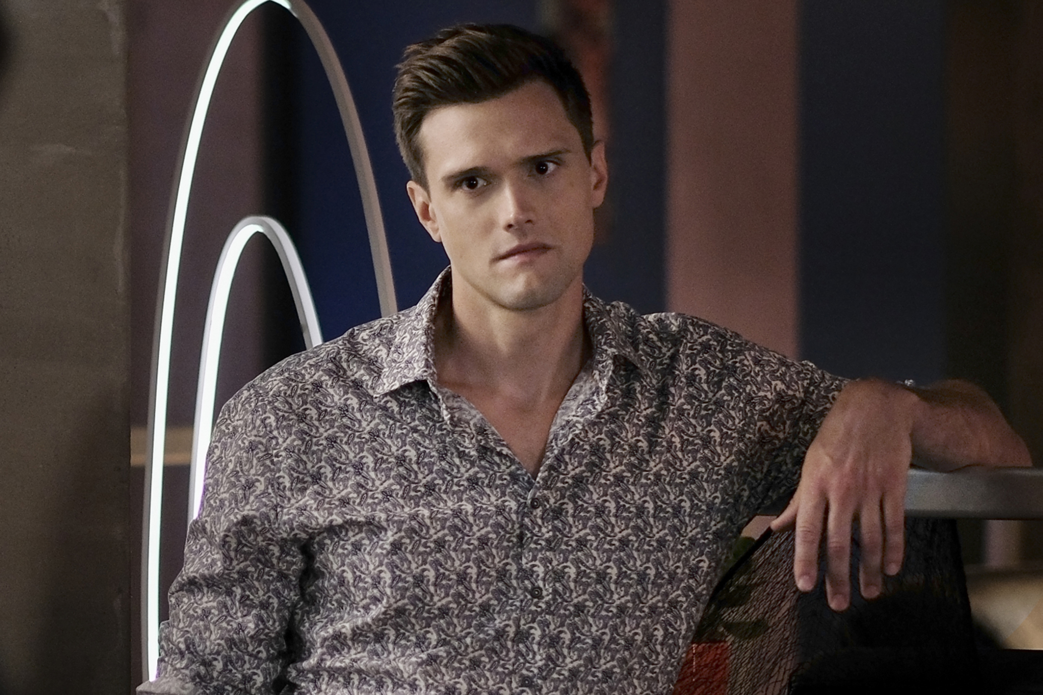 The Flash's Hartley Sawyer Fired Due to Prior Racist & Sexist Tweets