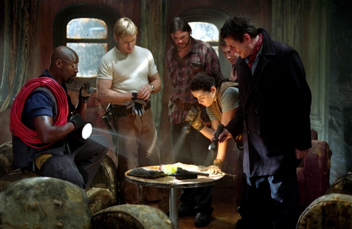 'Ghost Ship' Collector's Edition Blu-Ray Review - Bloody Fun Beginning ...