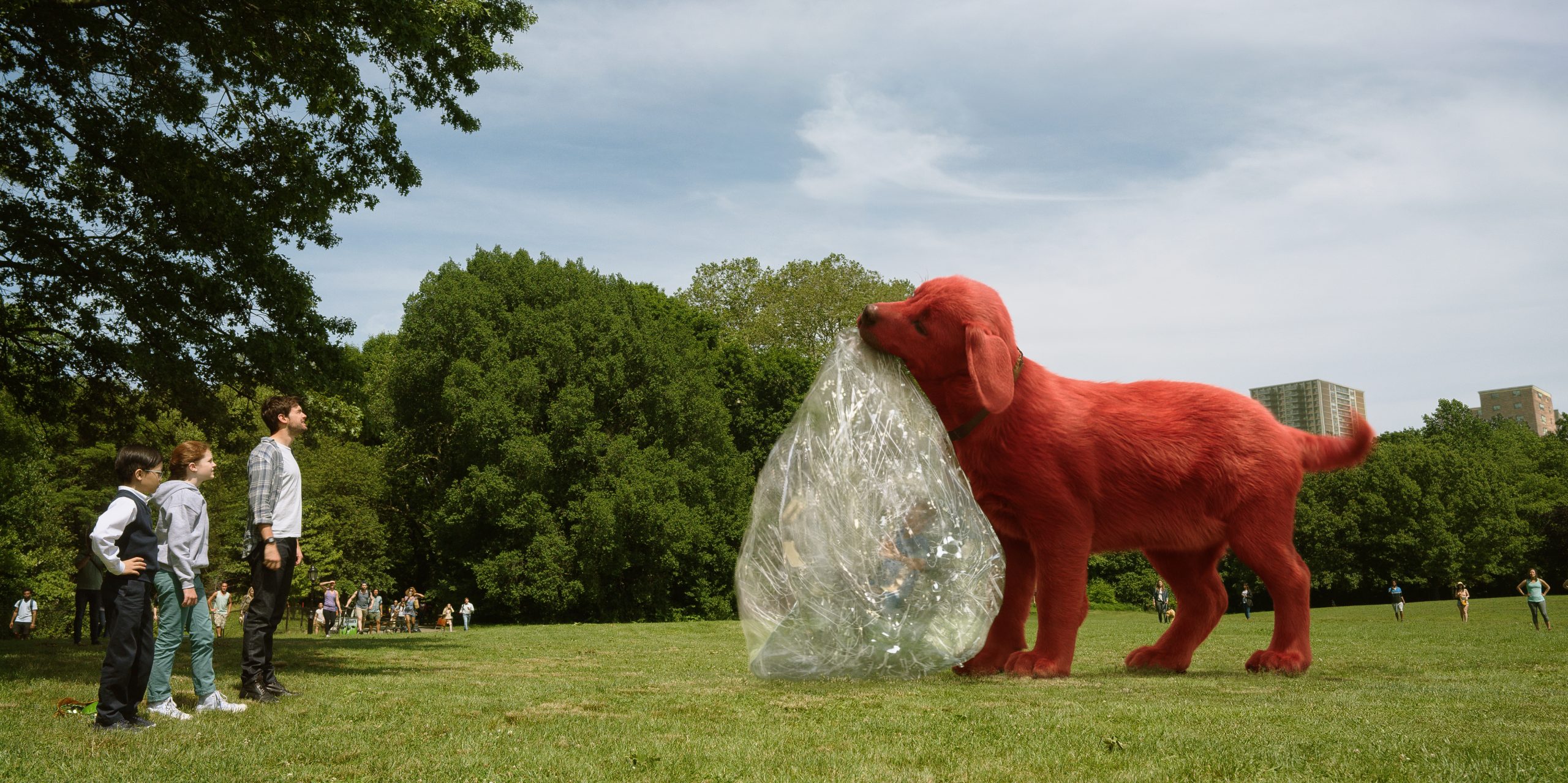 'Clifford The Big Red Dog' Blu-Ray Review - Iconic Gigantic Pup ...