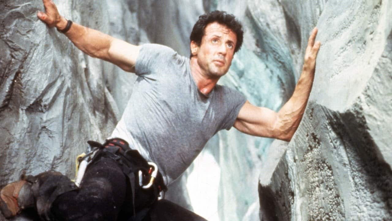 'Cliffhanger' 30th Anniversary 4K UHD Blu-Ray SteelBook Review ...