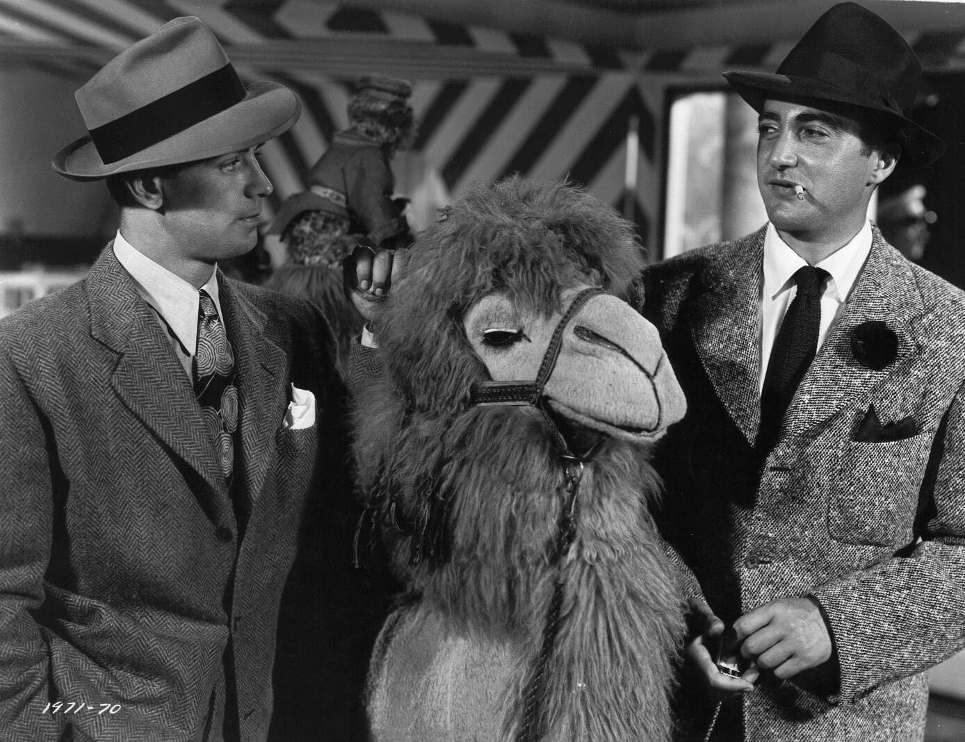 'Lucky Jordan' Blu-Ray Review - A Wise Guy Finds A Sense Of Purpose In ...