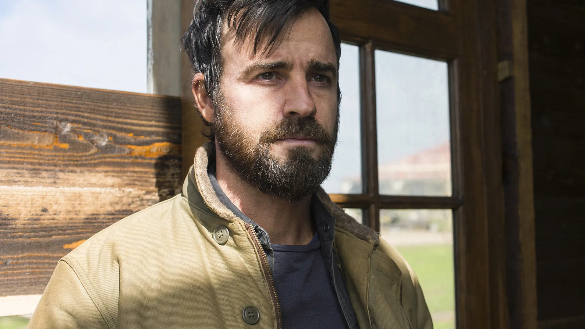 Justin Theroux In Talks To Join 'Beetlejuice 2'