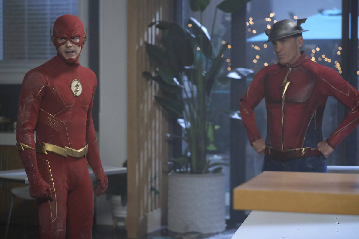 'The Flash' Series Finale Review - An Ending With Not Enough Time