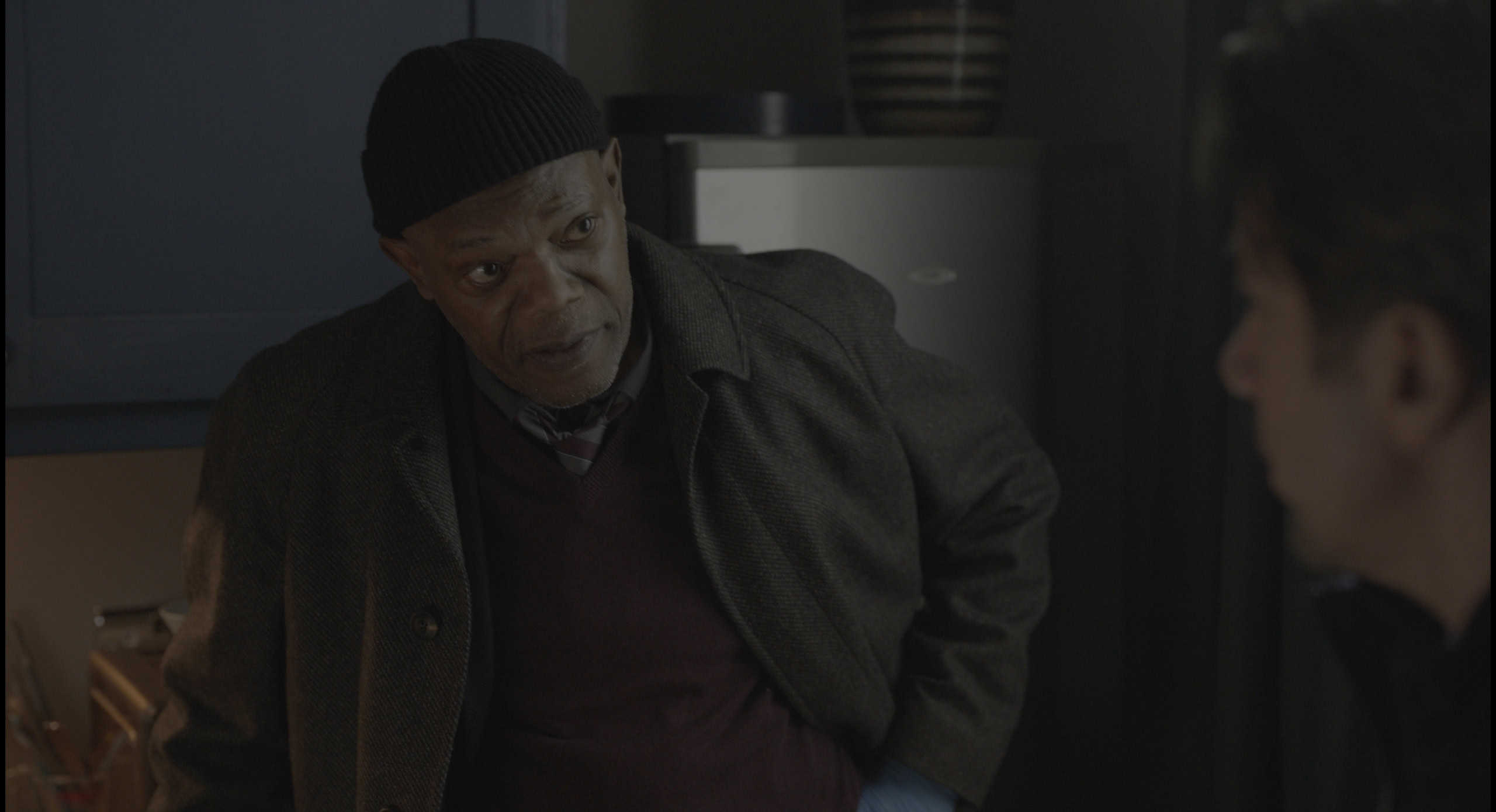 'Damaged' (2024) Review - A Sloppy And Predictable Thriller - Geek Vibes Nation