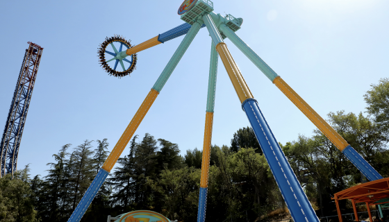 Six Flags Magic Mountain inaugura maior Giant Frisbee do mundo – HapFun