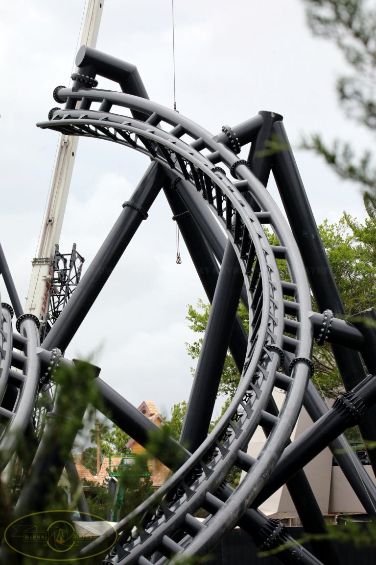 Top Hat é instalado na Jurassic Coaster da Universal Orlando. – HapFun