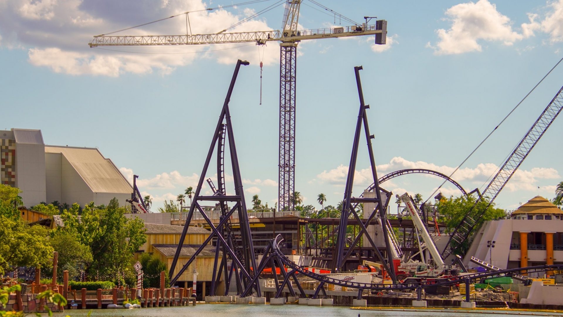 Top Hat é instalado na Jurassic Coaster da Universal Orlando. – HapFun