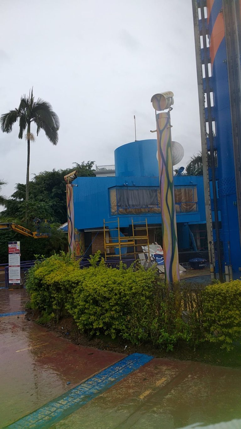 Beto Carrero está finalizando pintura da Big Tower + fotos das outras reformas. – HapFun